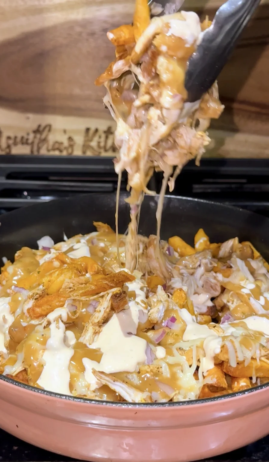 Loaded Chicken Poutine - asuithaskitchen